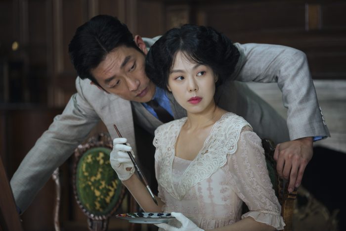 The male gaze dominates in “Fingersmith” adaptation “The Handmaiden ...