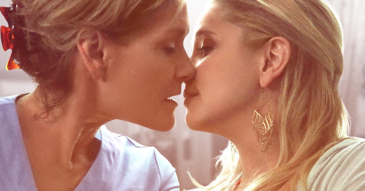 Sapphic Cinema: T11 Incomplete Tells a Passionate, Political Love Story